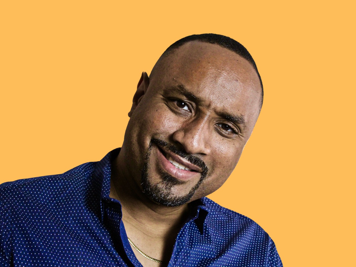 Samba e jazz se encontram em novo single do cantor Santoz